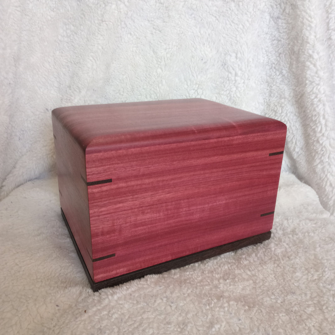 Custom Wood Urns | Pet Urns | Human Urns | Urns for Ashes | Memorials ...
